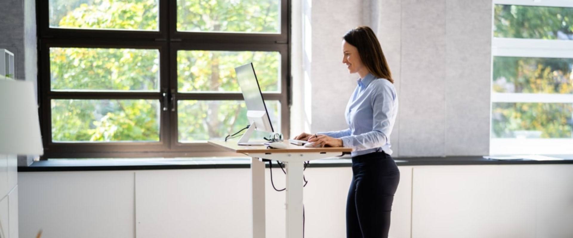Reduced Fatigue and Stress Levels: How Height Adjustable Desks Help